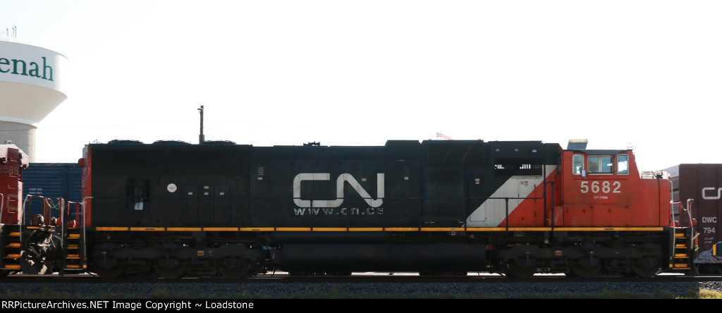 CN 5682